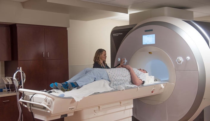 Cassling Connects UNMC with Nebraska's Most Advanced MRI Scanner